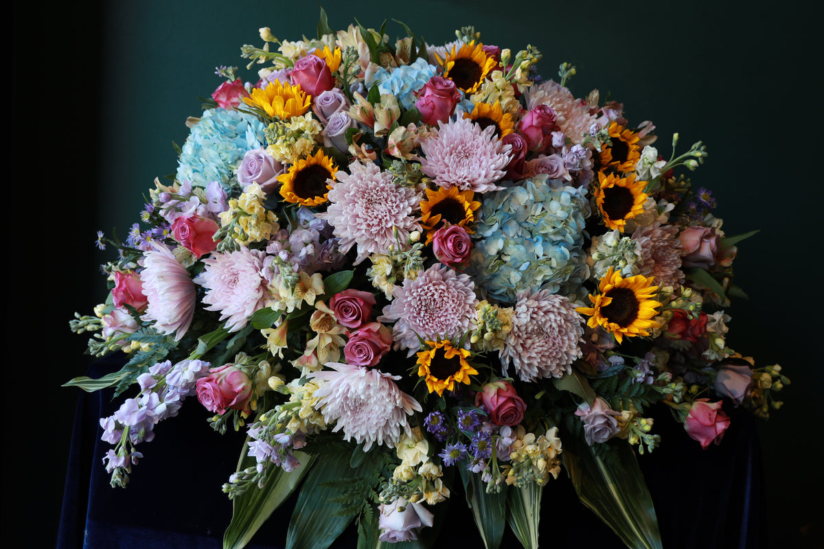 In Loving Memory CASKET COVER – Forevermark Flowers